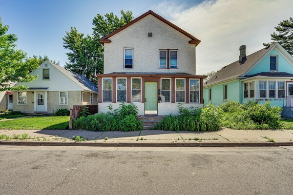Northeast Minneapolis Home < 1 Mi To Arts District - Minneapolis, MN