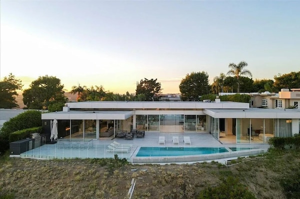 Carla Ridge View - Modern Contemporary Compound By Award Winning Architect - West Hollywood