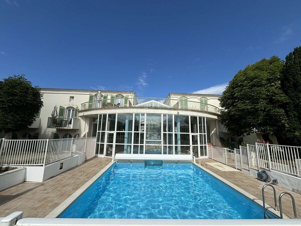 Bel Appartement Avec Piscine Chauffée à Saint-martin-de-ré, 4 Couchages, Tout Confort - La Couarde-sur-Mer