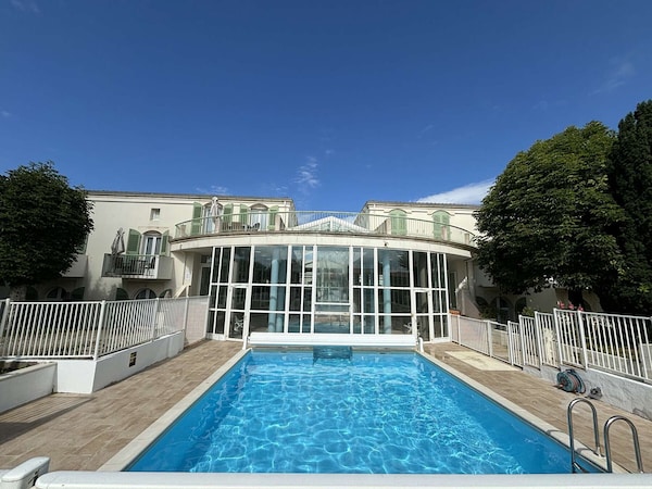 Bel Appartement Avec Piscine Chauffée à Saint-martin-de-ré, 4 Couchages, Tout Confort - La Couarde-sur-Mer