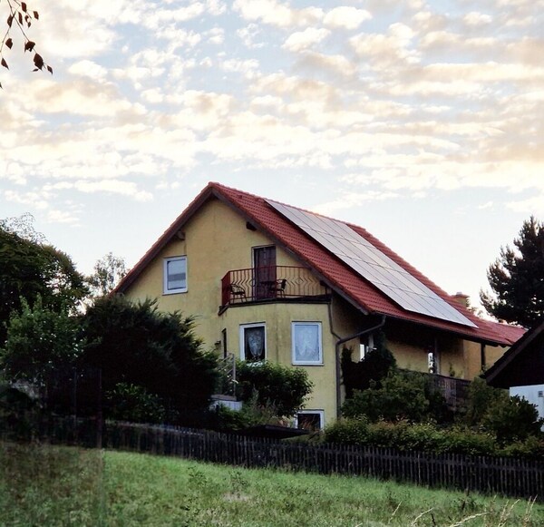 Ferienwohnung Esther (48m2) Mit Einem Schlafzimmer - Bad Steben