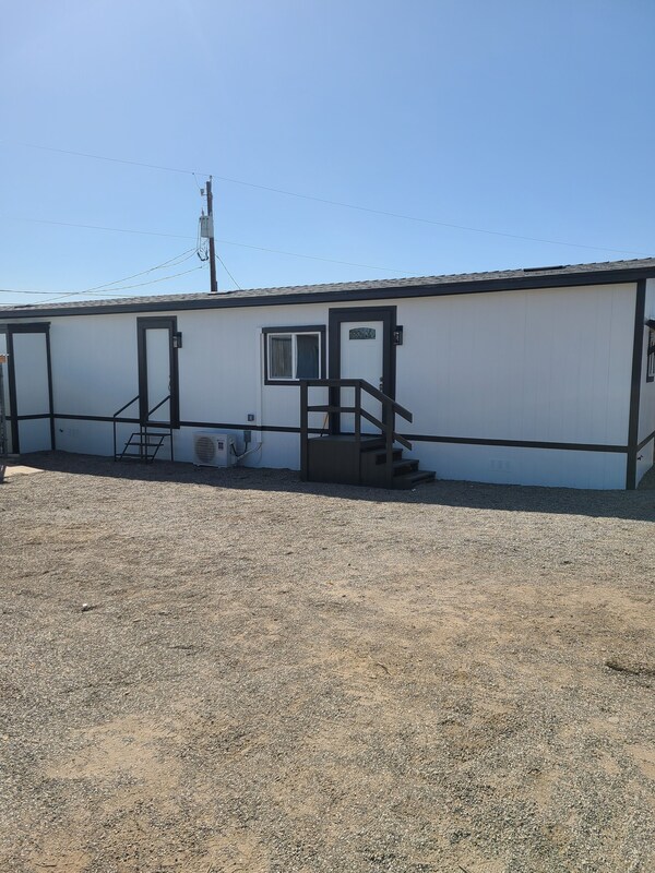 Snowbirds' Retreat Newly Remodeled House With Ac/heat & Wifi On Parker Strip. - Arizona
