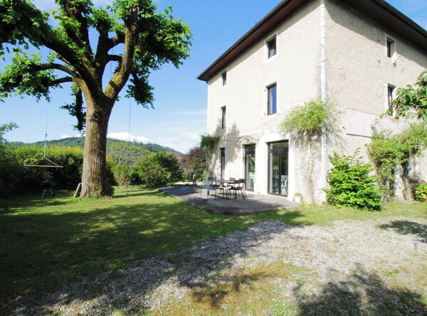 Maison Familiale, Cadre Paisible Et Piscine ! - Le Bourget-du-Lac