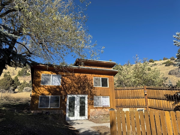 Starlight Loft For Four In Paradise! - Montana