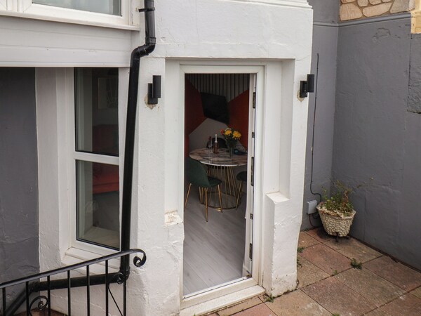 Apt 2 @ Hunter's Quay, Pet Friendly, With A Garden In Bridlington - Flamborough