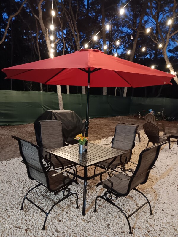 Enjoy The Tranquility Sounround By The Nature In This Cozy 3-bedroom Mobile Home - Florida