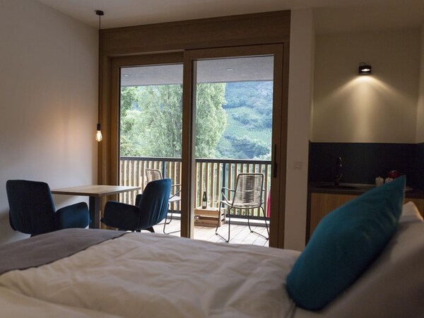 Juniorsuite "Steffensberg" - Rieslingquartier Mosel Wein Hotel - Kröv