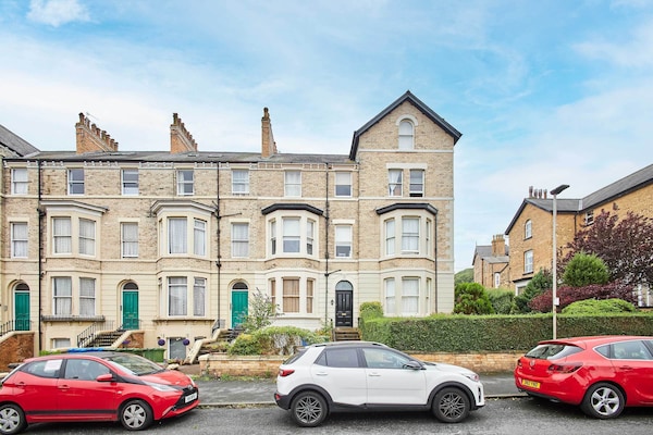 Host & Stay | Trinity Road Apartment - Scarborough
