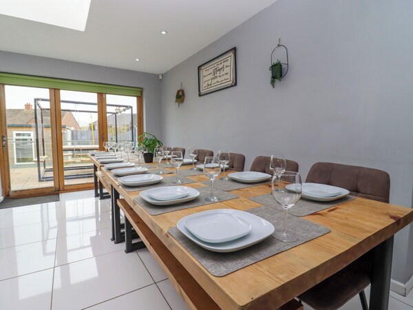 The Bullseye, Pet Friendly, Character Holiday Cottage In Stonehouse - Nailsworth