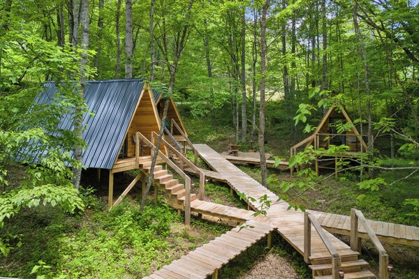 Off-grid Mini A-frame In Hartford, Tn- Cabin R - Tennessee