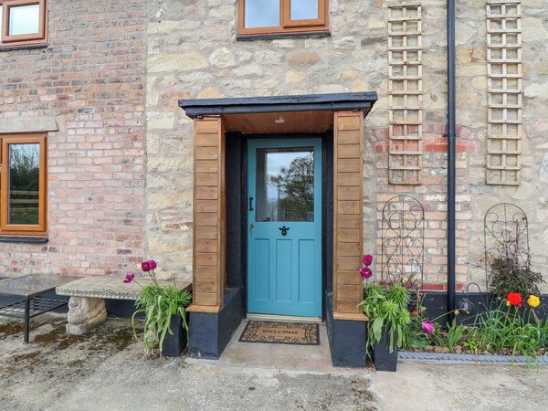 Aelybryn, Family Friendly, Character Holiday Cottage In Trefonen - Oswestry