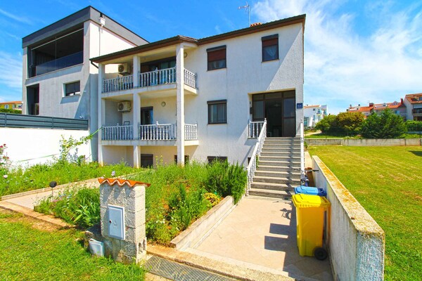 Ferienwohnung Mit Garten Und Grill - Fažana
