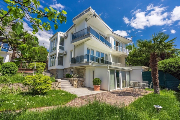 Holiday Apartment With Air Conditioning - Crikvenica