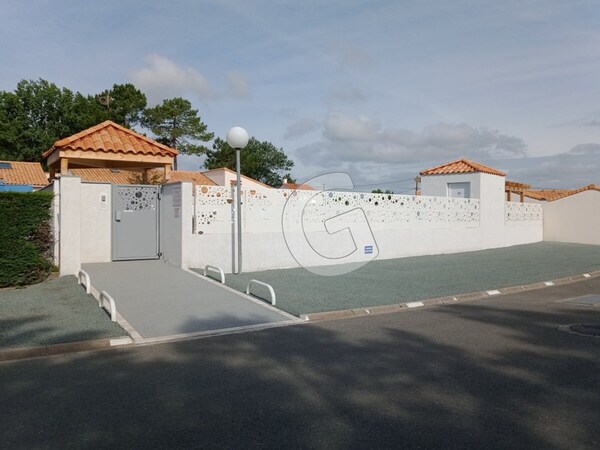 Pavillon 5 Pers. Avec Piscine, à 200m De La Plage à La Tranche-sur-mer - La Faute-sur-Mer