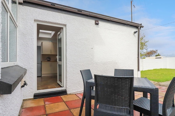 119 Henver Road, Pet Friendly, With A Garden In St Columb Minor - Newquay