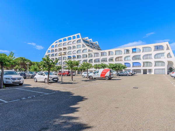 Le Suffren By Interhome - Aigues-Mortes