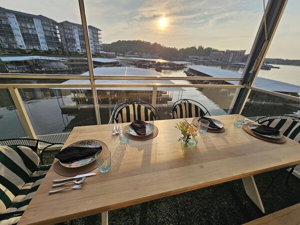 Revel In Relaxation @ The Rendezvous - Waterfront Property In Lake Ozark + Pools - Lake Ozark, MO