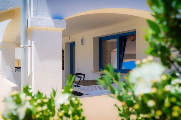 Sardinia Rooms Arbatax Beach 3 - Tortolì