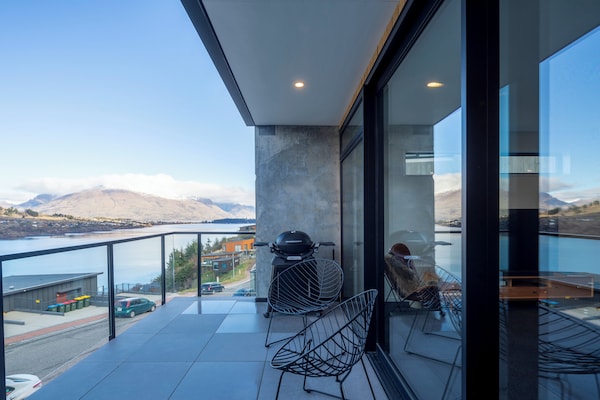 4br Home: Panoramic Views & Modern Amenities - 皇后鎮