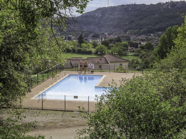 Domaine Des Cazelles By Interhome - Lot