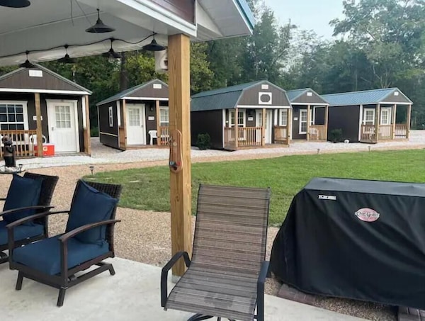 Wes One Of The 5 Tiny Cabins On The Osage River - ユージーン, MO