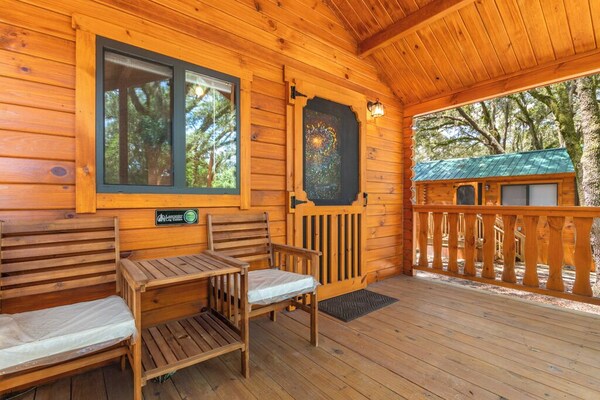 Standard Cabin With Porch - Happy Travelers Rv Resort - Tampa, FL