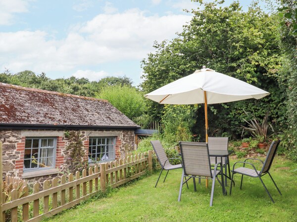 Hole Farm Stables, Pet Friendly, With Open Fire In Ashburton - Buckfastleigh