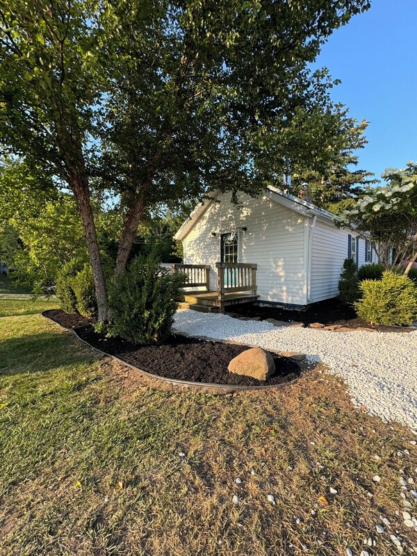 Charming- Newly Listed, Spire, Gotl, Wineries - Geneva, OH