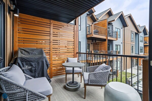 1 Bed/1 Bath Sparrowhawk-courtyard Facing-sleeps 4 - キャンモア