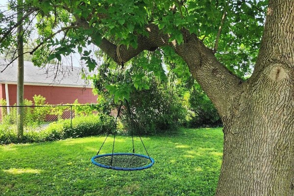 Peoria Bradley Cozy Vacation Large Group Home W/kitchen View - Peoria, IL