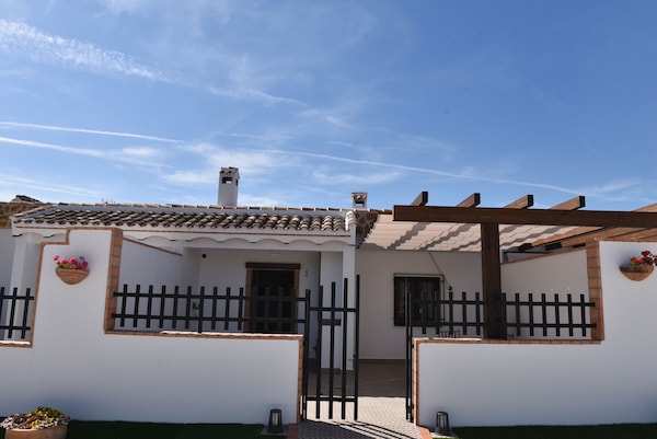 Apartamento 'La Teja 2' Con Vistas A La Montaña, Wi-fi Y Aire Acondicionado - Beas de Segura