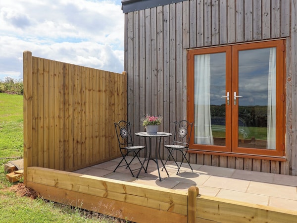 Woodman's Lodge, Romantic, Character Holiday Cottage In Malton - Malton