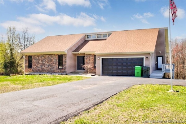 Derby House & Indoor Pickleball - Charlestown, IN