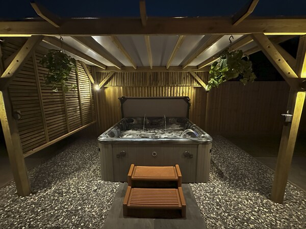The Orchard - A Truly Peaceful Luxury Home - Telford