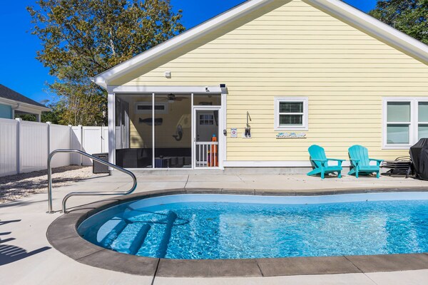 Brand New 4 Bedroom Home With Saltwater Pool, Dog Friendly, Fenced-in Back Yard & Screened-in Porch - Long Beach, NC