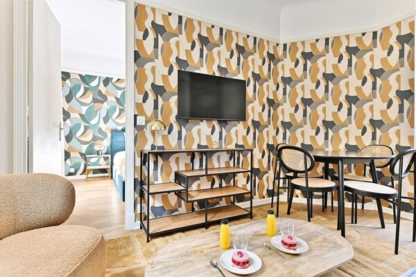Modern And Colorful Apartment Neuilly-sur-seine - Levallois-Perret