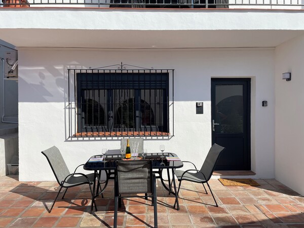 Superior 2-bedroom Boutique Apartment With Stunning Views & Modern Amenities - Torrox