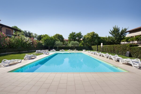 Apartment Smeraldo With Pool - Lazise