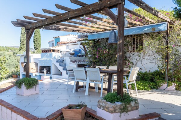 Country House 'Habitacion Doble Jardin' With Mountain View, Shared Pool And Wi-fi - Tortosa