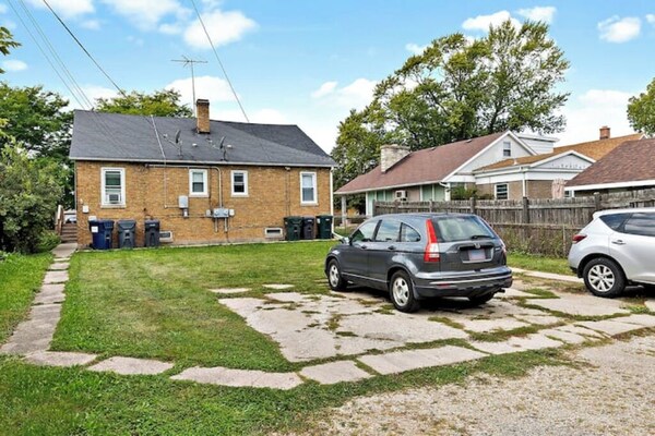 Cozy Wauk-townhse Near Navy Base\n\n - Gurnee, IL