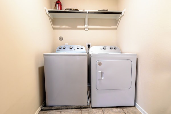 Charming 4-bedroom House With Wifi And Ac In Lovely Missouri City - Sienna
