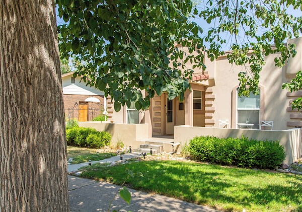 Best Denver Neighborhood! Walkable To Everything! - Thornton, CO