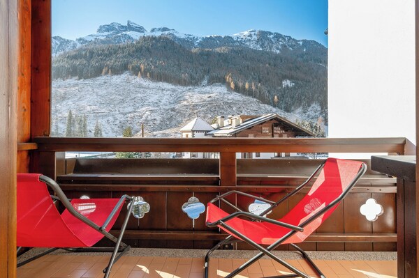 Apartamento 'Appartamento 2-3 Persone' Con Vistas A La Montaña, Balcón Y Wi-fi - Sëlva
