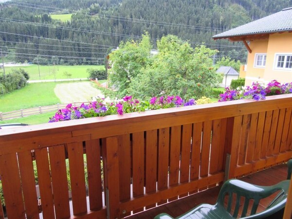 #6 Diamant - 3 Room Apartment South-west Facing - Landhaus Maurer - Bischofshofen