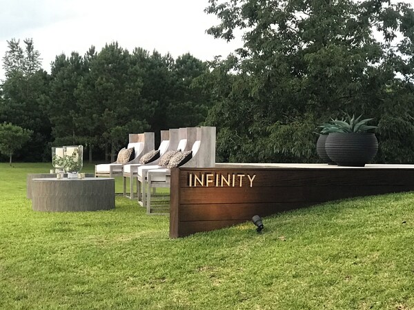 Infinity Stay Collection Is An Exquisite And Unexpected Stand Alone Row House. - Mississippi