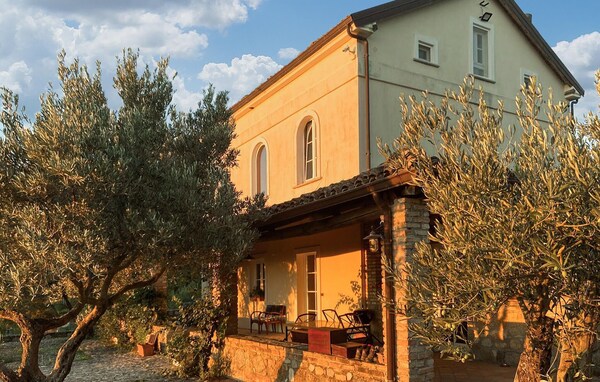 Splendida Casa Con 4 Camere Da Letto A. - Soverato
