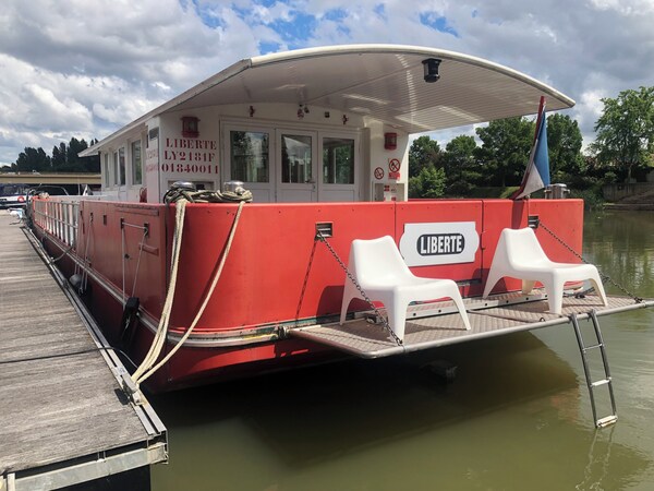 Péniche Liberte - Asnières-sur-Seine