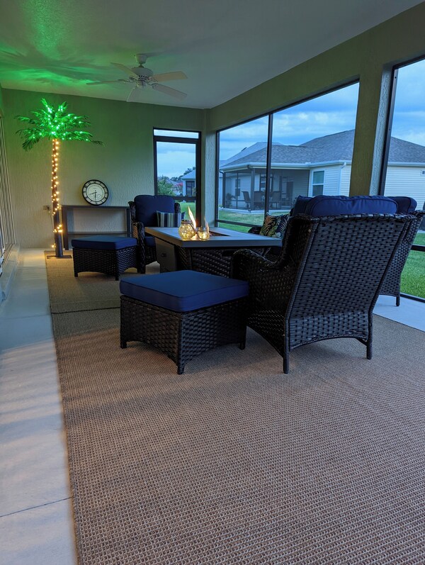 Charming And Unique 3-bedroom 3-full Bath Home With Ac, Wifi In The Villages - Wildwood, FL