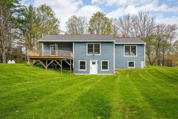 30 Acres With Woodland Trails And Playground - Freeport, ME