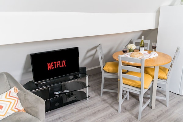 Birmingham | Short Term Rental - New Street Station - Birmingham